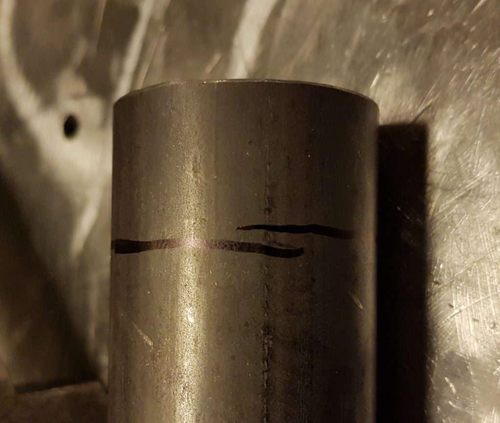 How to draw straight lines on pipes, easy trick - SGS Fabrication